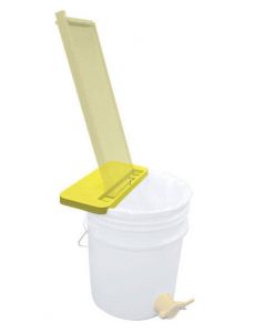 Best Honey Uncapping Tools and Equipment | Beewise